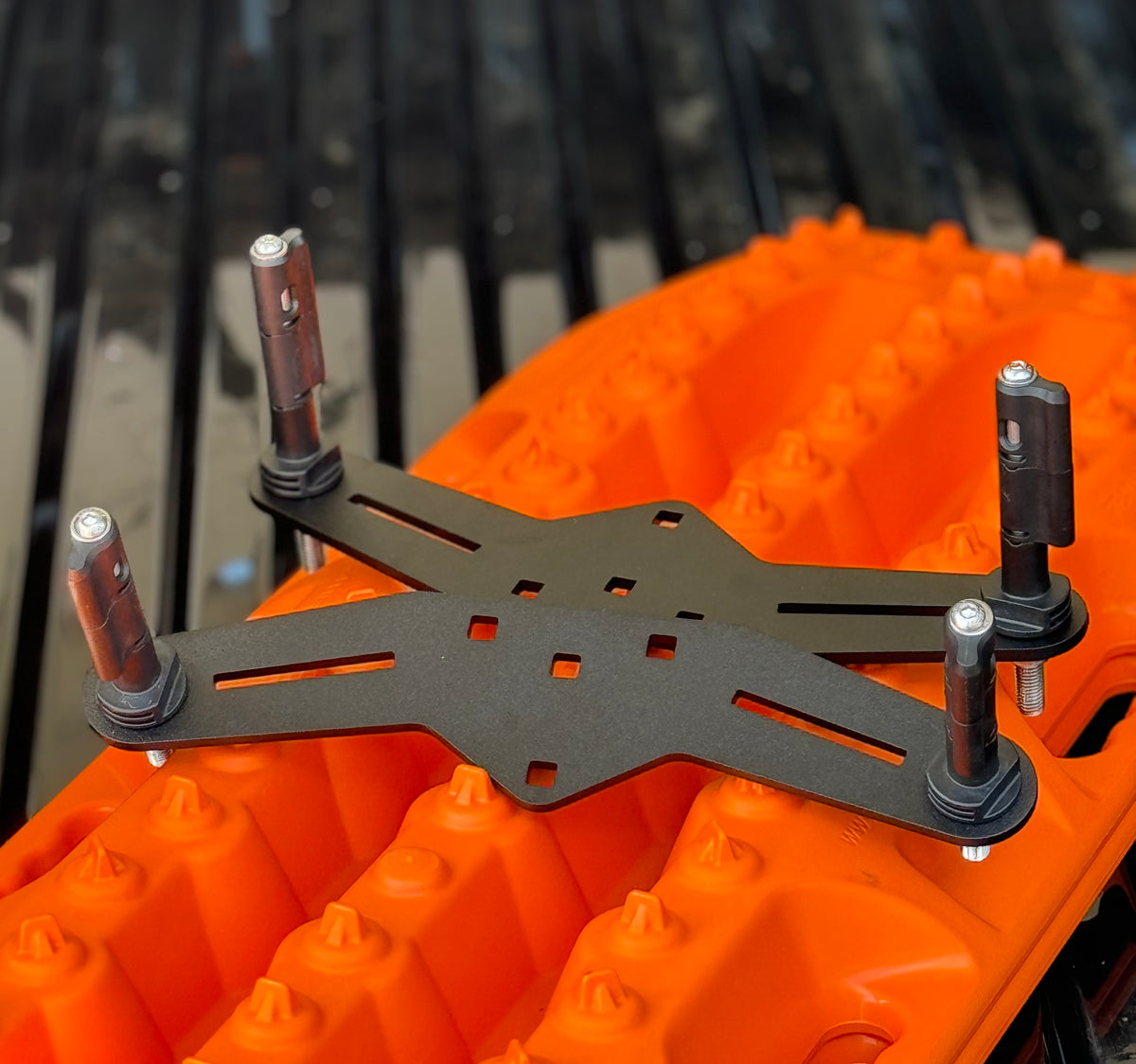 Maxtrax Mounts – Outracked Systems